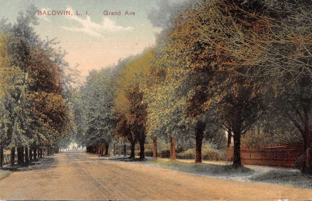 Baldwin Long Island New York Grand Avenue Street Scene Vintage Postcard ...