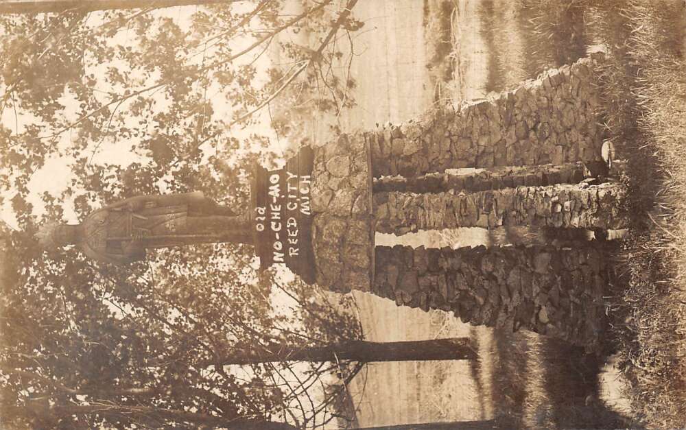 Reed City Michigan No-Che-Mo Monument Real Photo Vintage Postcard ...