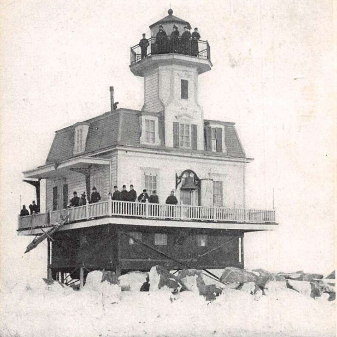 A Guide to Quirky and Unusual Postcard Collections - Learn More